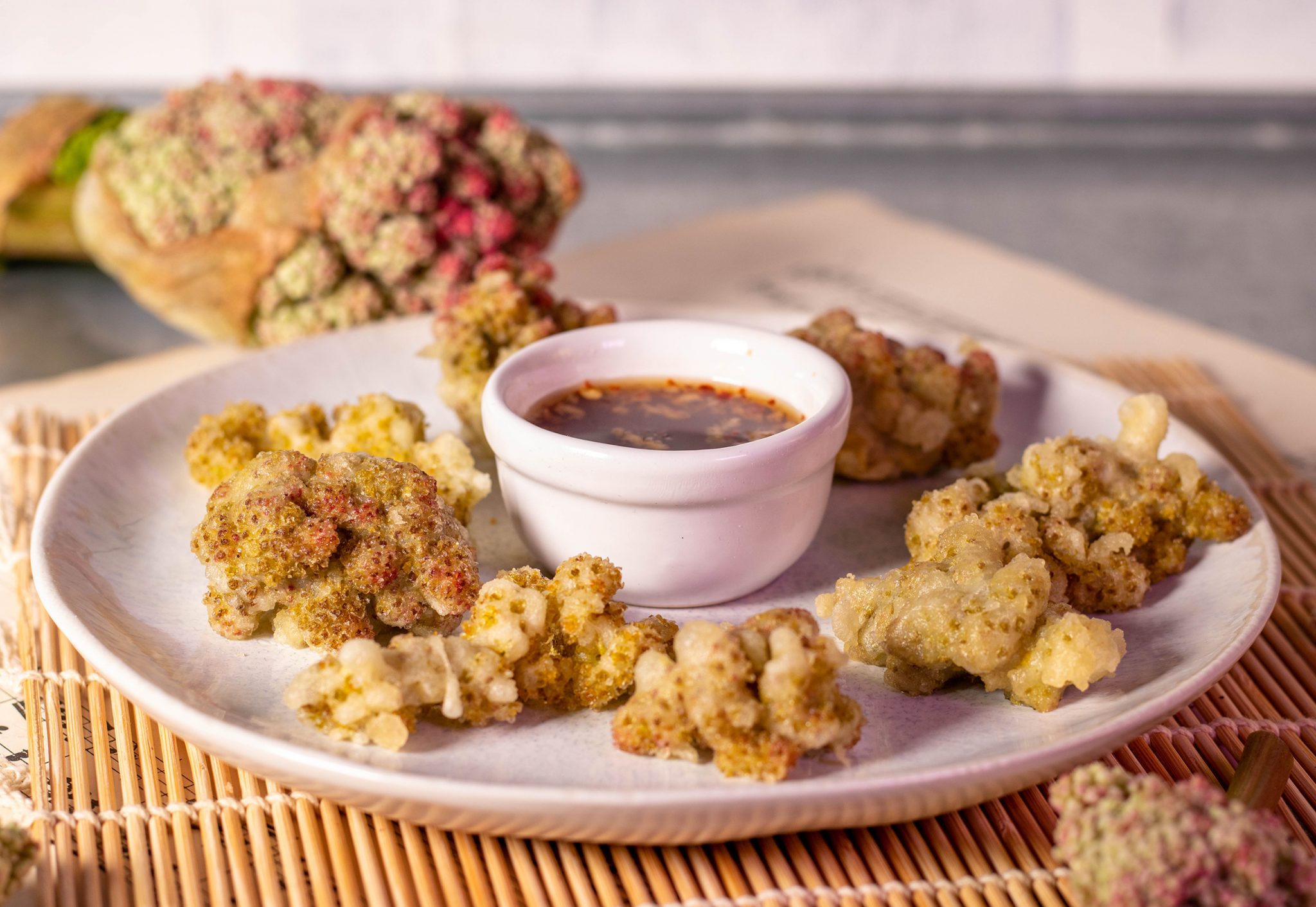 Rhabarberblütentempura - ungewöhnliche Pflanzenteile nutzen